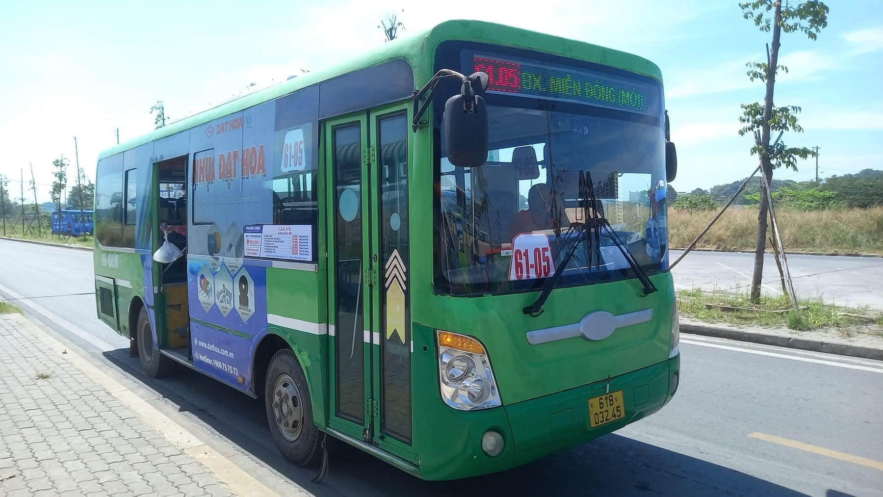 Tuyến xe buýt 61-05 kết nối Bến xe Bình Dương với Bến xe miền Đông mới chính thức đi vào hoạt động