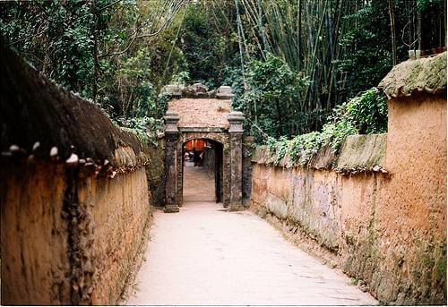 Điểm du lịch chùa Bổ Đà