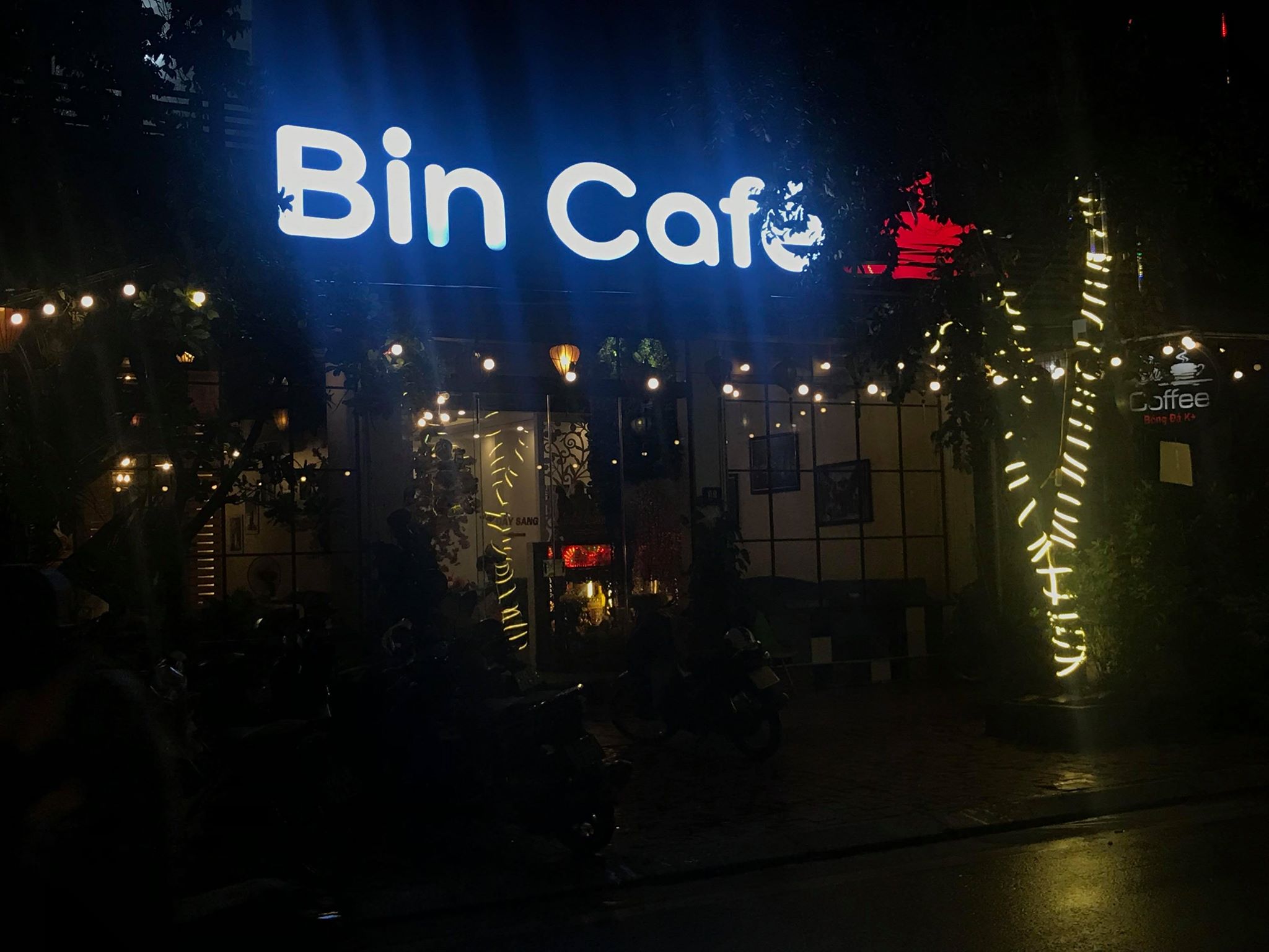 Bin Cafe