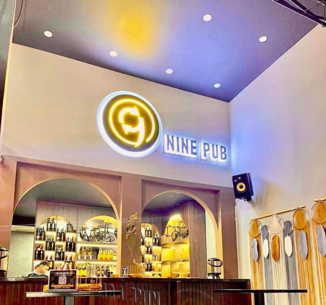 Nine Pub